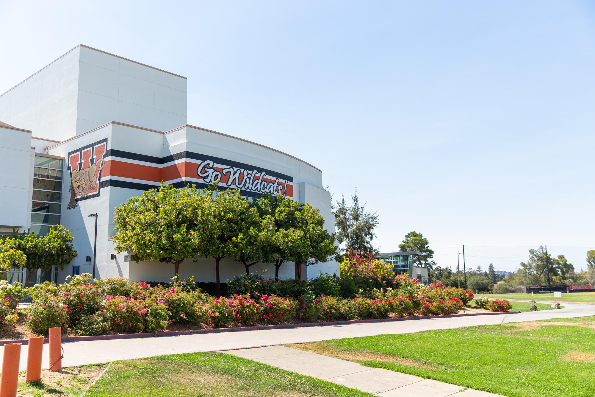 Woodside High lifts brief campus lockdown - The Almanac