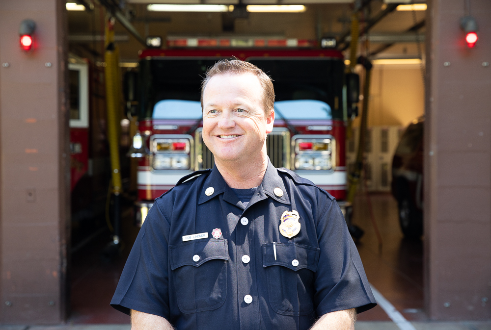 After three decades of service, Woodside Fire Chief Rob Lindner retires ...