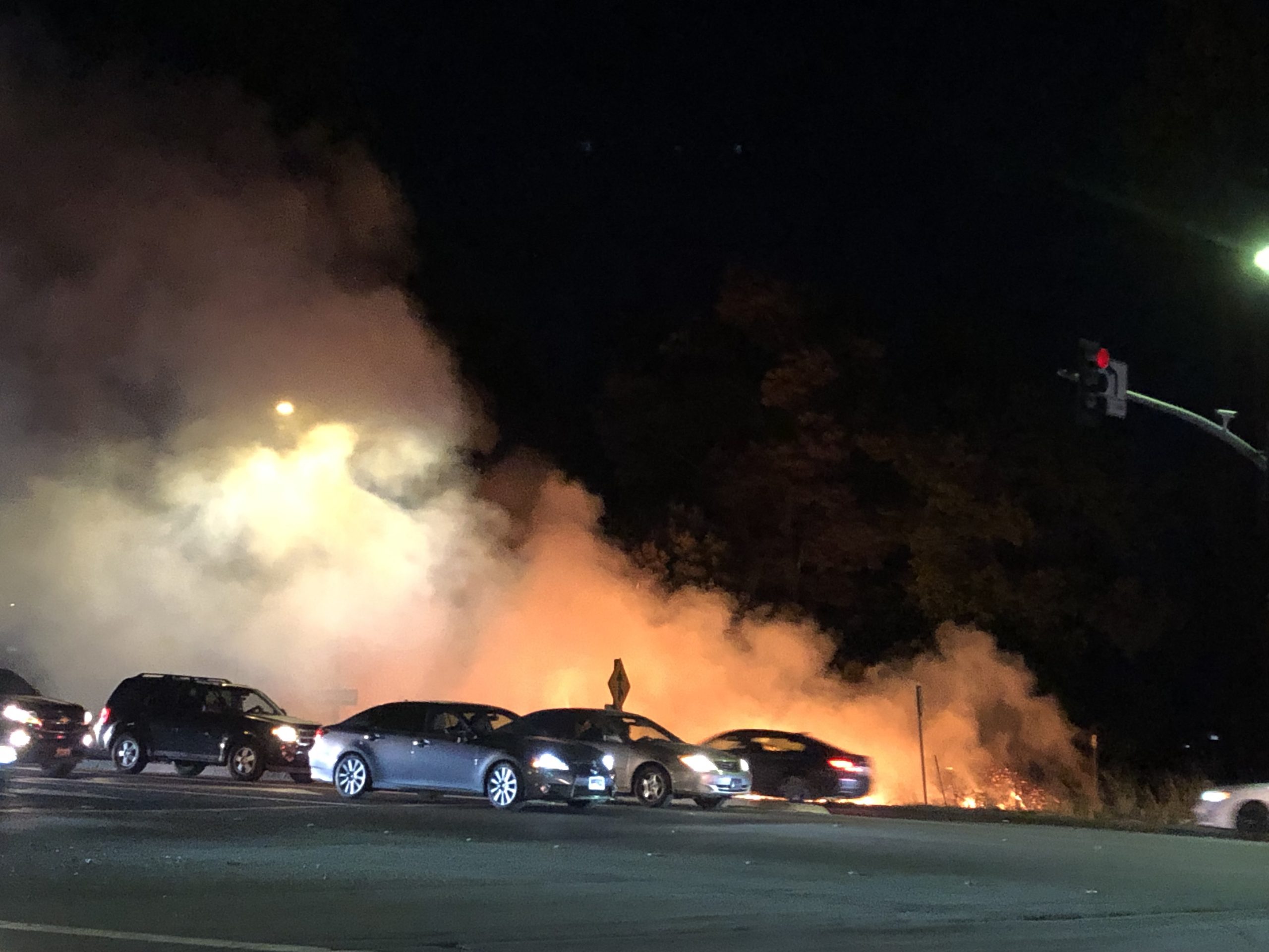 Large vegetation fire burning at University Avenue/101 interchange in ...