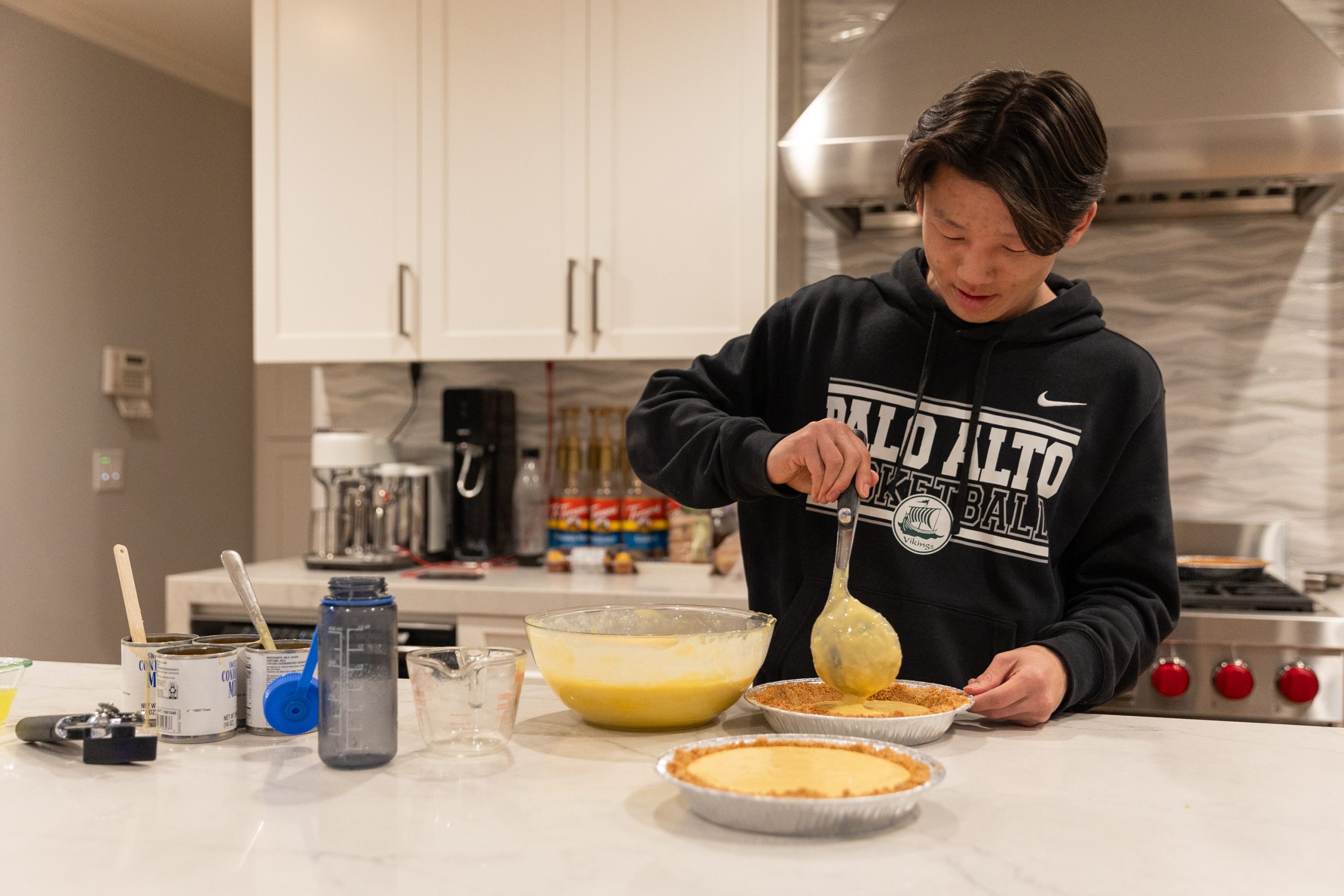 'That heart for serving': Palo Alto family supports local nonprofit by ...