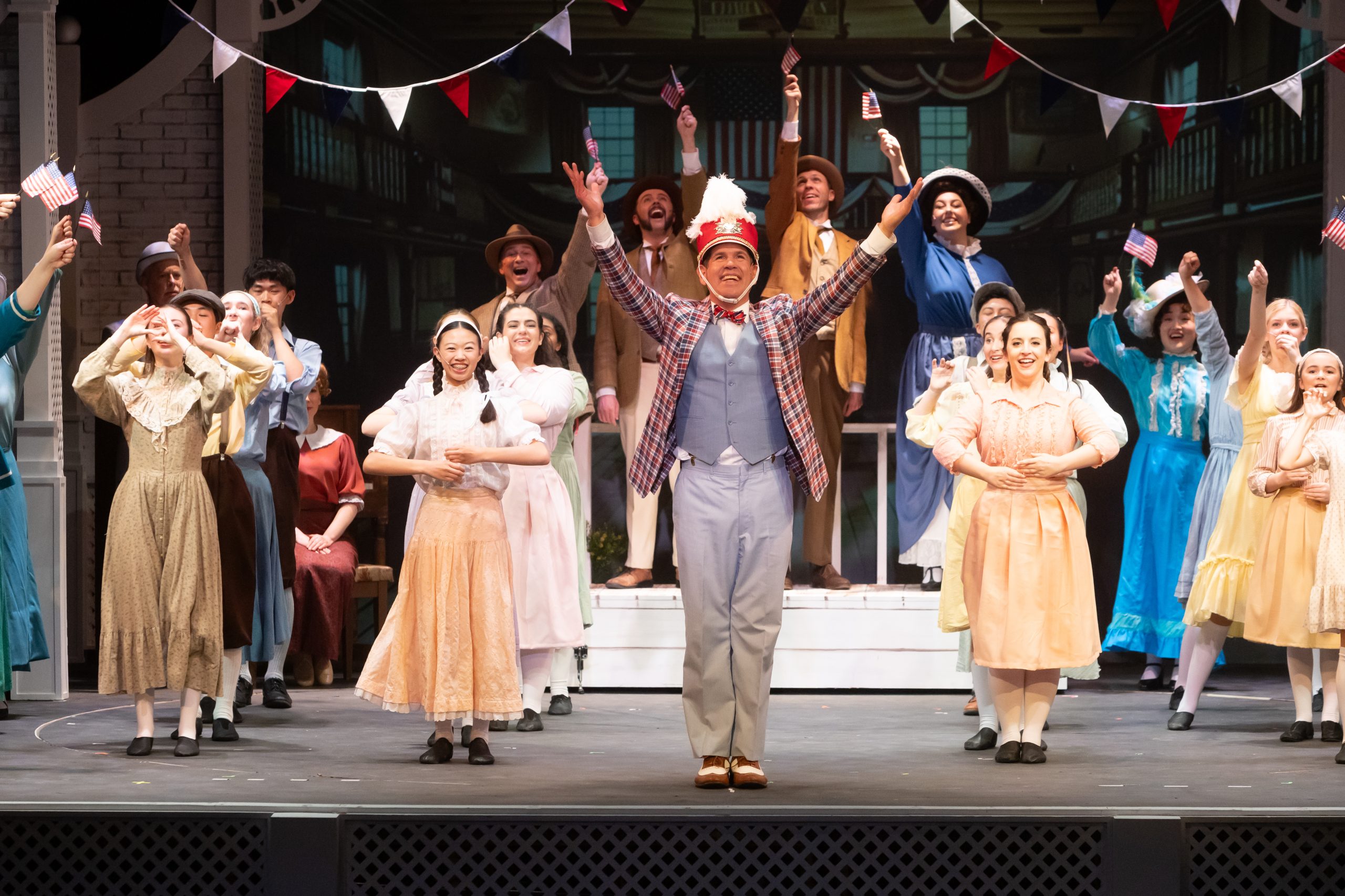 Review: Palo Alto Players stage 'The Music Man' with all the bells and ...