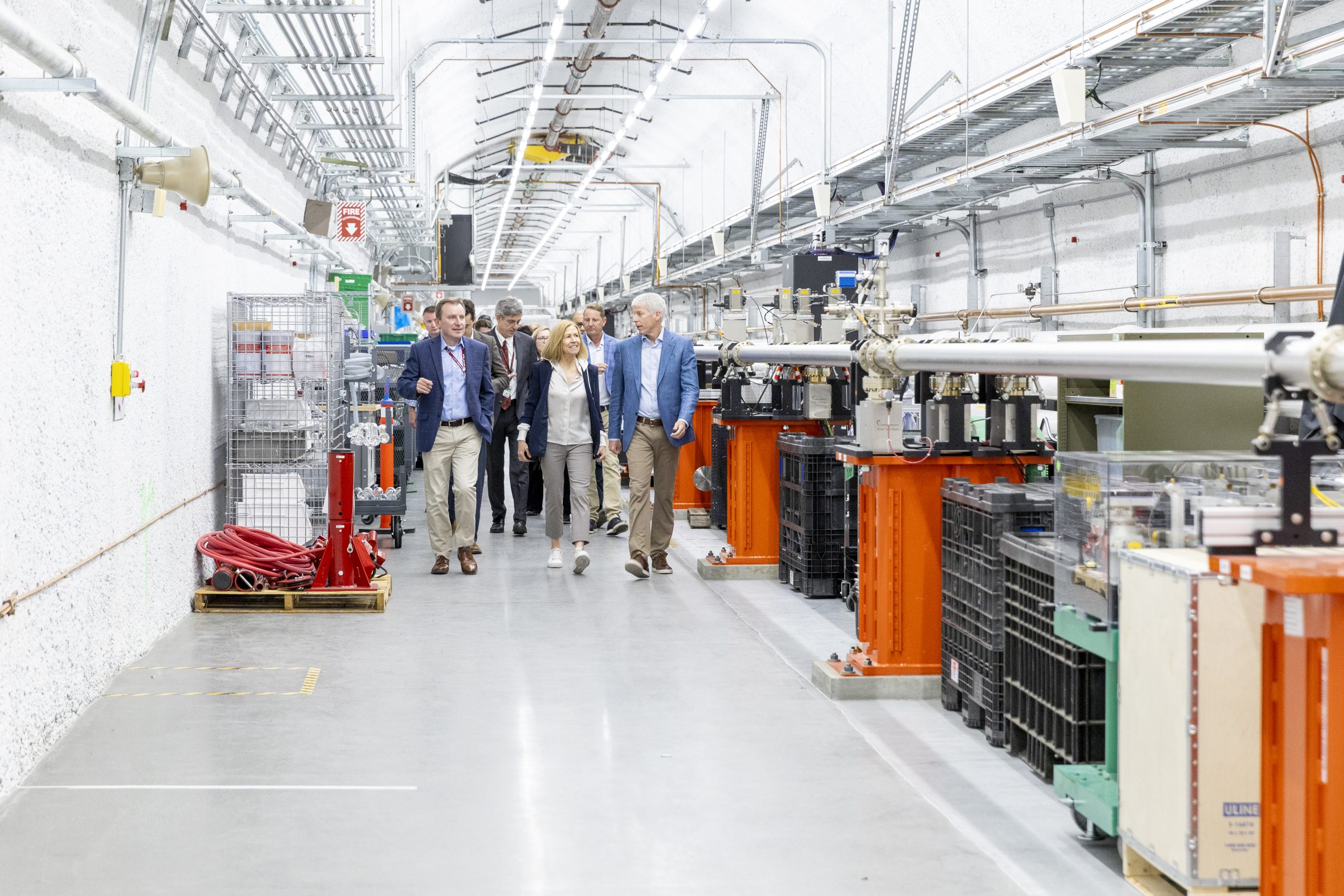 U.S. Secretary of Energy visits SLAC Laboratory as part of nationwide ...