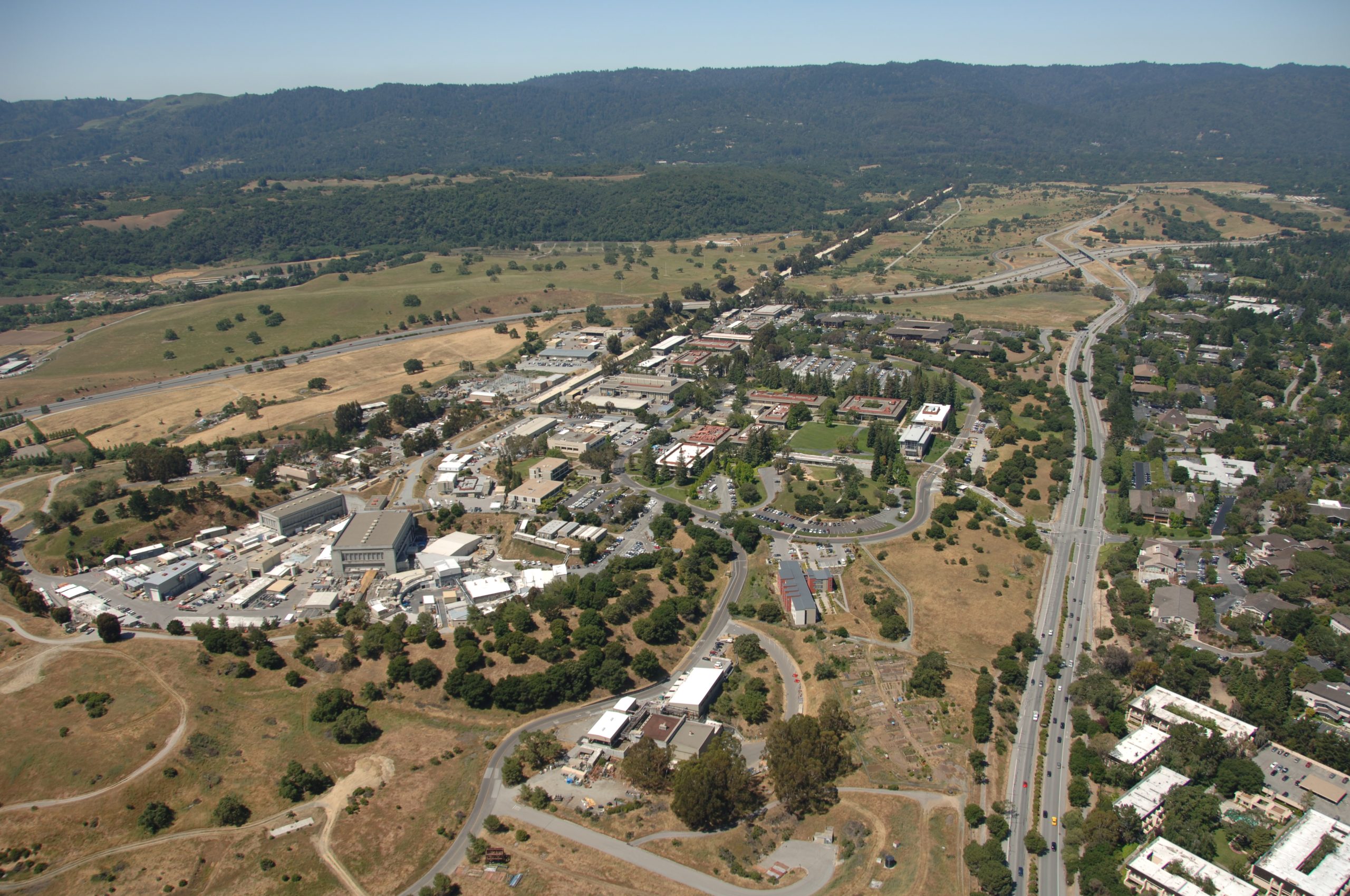 News Alert: Search underway after paraglider crashes at SLAC - The Almanac